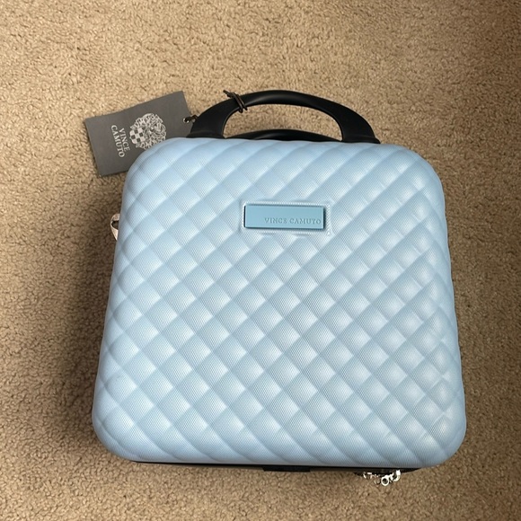 Vince Camuto | Bags | Vince Camuto Train Case | Poshmark